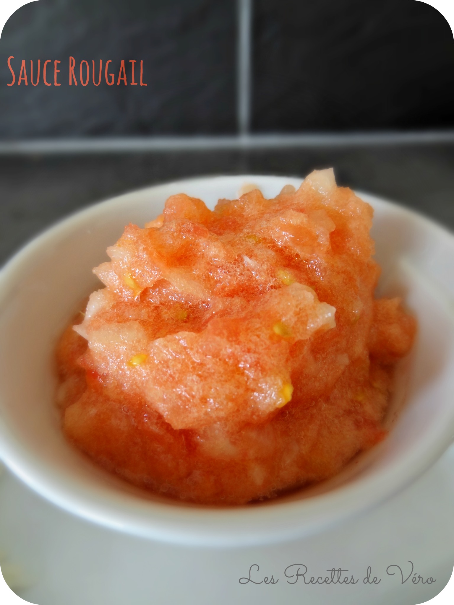 Ravitoto Et Son Riz à La Sauce Rougail